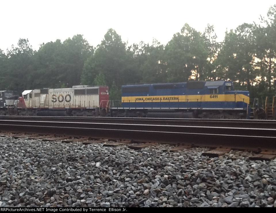 ICE SD40-2 6411 & SOO SD60 6031